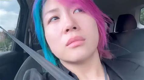 Wwe Raw Star Asuka Dokumentiert Ihren Mühsamen Rehabilitationsweg Nach Der Knieoperation