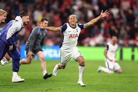 里沙利松：决赛时我的两条腿都拼抽筋了，重回国家队我很高兴