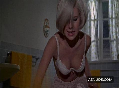 Suzanna Leigh Nude Aznude