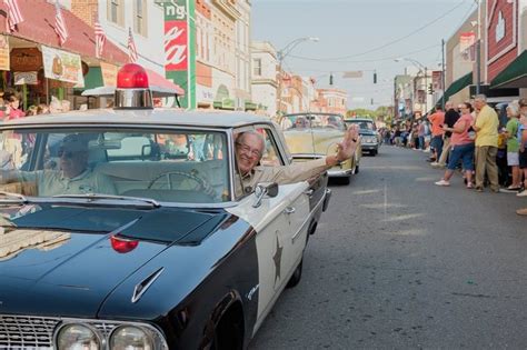 Mayberry Days In Andy Griffiths Hometown Of Mount Airy Nc Yadkin