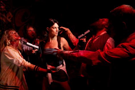 Julia Voth Y Su Cosplay Para Celebrar Jill Valentine S Day Missing Number