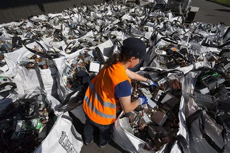 Top 28 Des Pays Les Plus Grands Producteurs De Déchets électroniques Au Monde