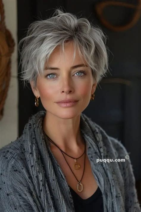 Stunning Pixie Haircuts To Rock Your Gray Hair Puqqu In 2024 Short