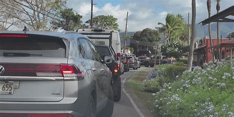 Heavy Traffic Across Hawaii Amid Tsunami Warning And Evacuations
