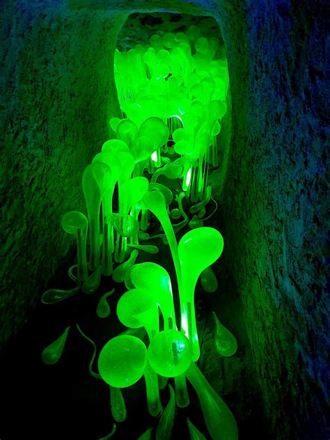 Uranium Glass The Glow In The Dark Phenomenon Explore Nuclear