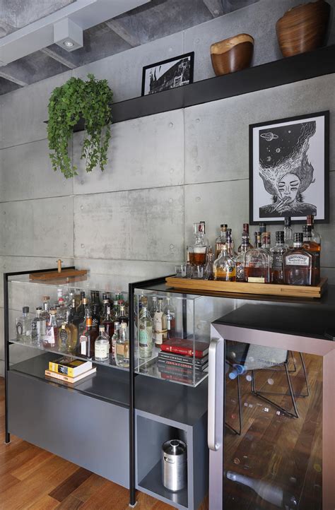 Descubra 140 Ideias De Bar Sala E Bar Em Casa Bar Em Apartamento Mini Bars Acessórios Para