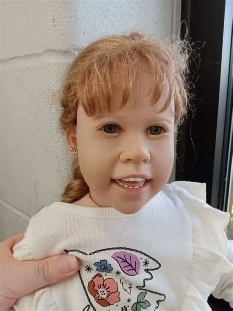 Encontrei Essa Boneca Num Brechó Hoje Por 10 Reais Acredita 🤣 Trouxe Para Casa E Vou Deixar De