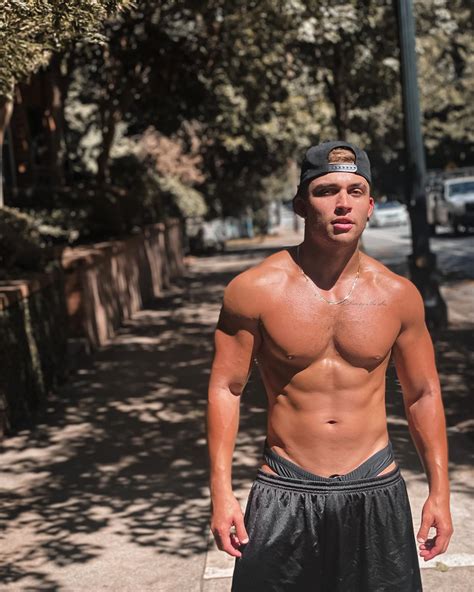 Physique Motivation David Oberto Monday Xyz