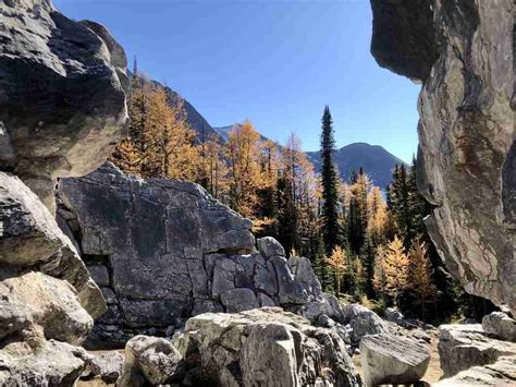 Elephant Rocks Via Chester Lake Hike Beautiful Canmore
