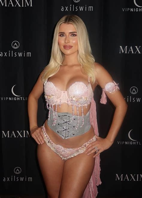 Swagsy Hot Blonde 😍 Facebook