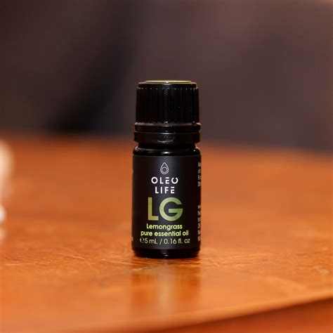 Organic Lemongrass Essential Oil Oleu Life