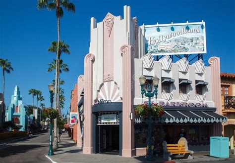 Edificio Art Deco En Disney Hollywood Studios Parque De Diversiones