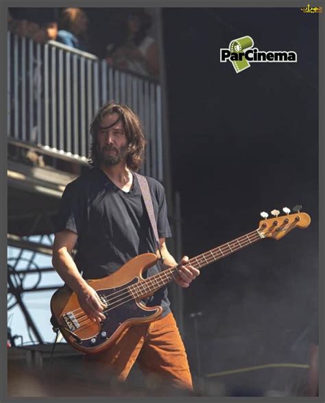 کیانو ریوز پس از ۲۰ سال روی صحنه رفت