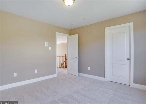 12502 Hillantrae Dr Clinton Md 20735 Redfin