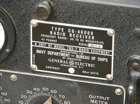 US Navy TBS VHF Transmitter-Receiver