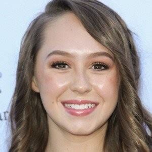 Hailey Sole Age Wiki Net Worth Bio Height Babefriend