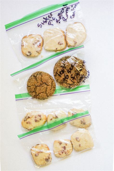 How To Send Cookies In The Mail Eater