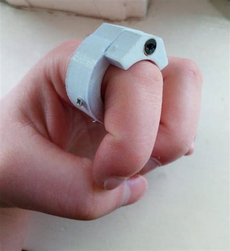 How To Make A Laser Pointer 11 Free Plans MyMyDIY Inspiring DIY Projects