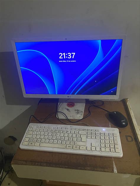 Jogar Pra Rolo Rj Vendo Computador Desktop Da Lg Tela De 21 6