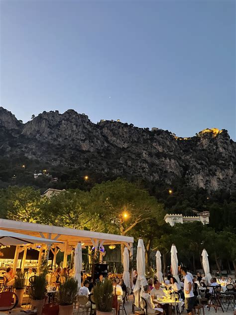 Un Dîner Sur La Plage Baïa Bella Cotemagazine