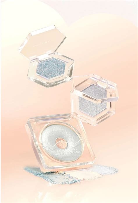 【新色】judydoll橘朵单色哑光高光变色龙环形灯钻石闪粉身体细闪 天猫 花瓣网