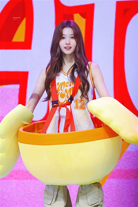 Minatozaki Sana