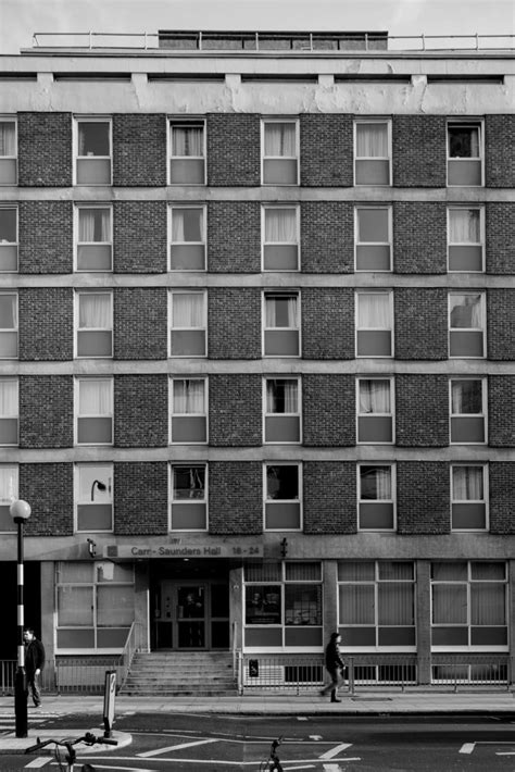 Carr Saunders Hall 18 24 Fitzroy Street Properties Derwent London