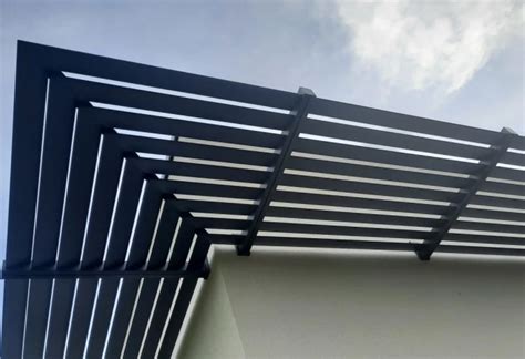 Brise Soleil Extérieur Fixe Batiman