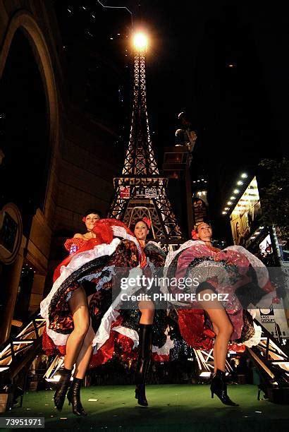 Cancan Dancers Photos And Premium High Res Pictures Getty Images