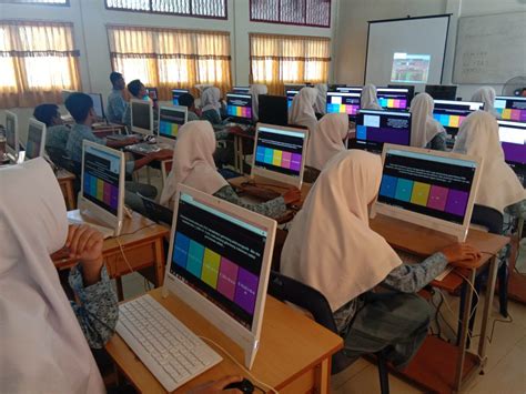 Kurikulum Baru Informatika Jadi Pelajaran Wajib