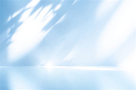 벽면 인테리어 배경 스튜디오 배경에 제품이 표시됩니다 창 색상의 그림자와 흰색과 파란색 빛 제품의 텍스트 삽입 및 프레젠테이션을