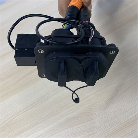 150amp Dc Fast Ccs 콤보 2 전기 자동차 충전기 입구 커넥터 액추에이터 및 1m 케이블 포함 신에너지 차량