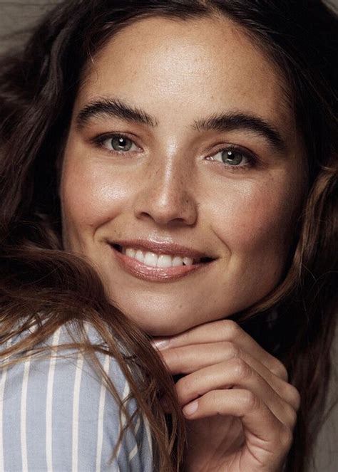 Jennifer Commercial Women Mgm Models