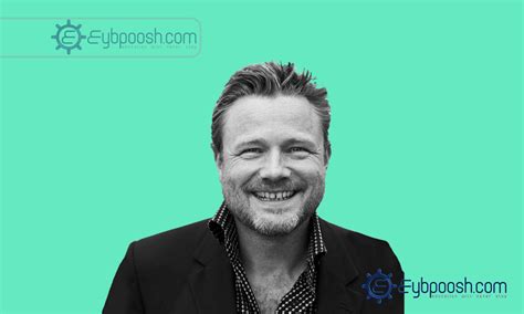 سایمون لنکستر کیست؟