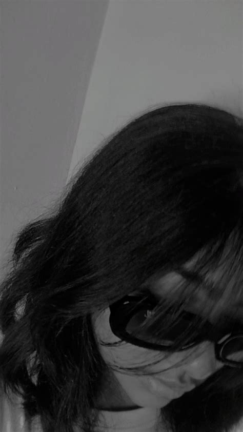 Grey Aesthetic Pfp 🖤 Gray Aesthetic Aesthetic Grey