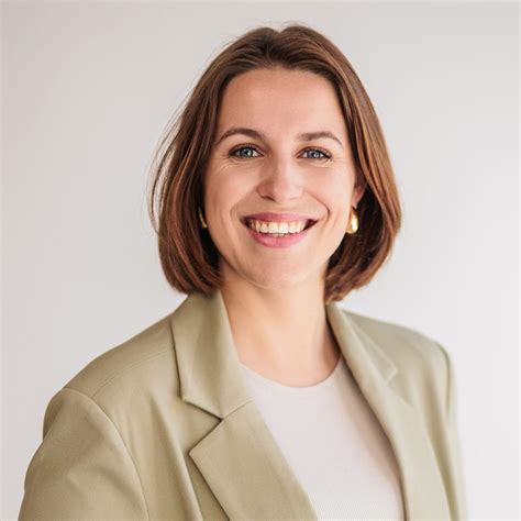 Juno Van Overloop Belgian Public Affairs Consultant