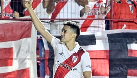 Totalmente Desatado Solari Convierte El Primer Hat Trick De Su Carrera