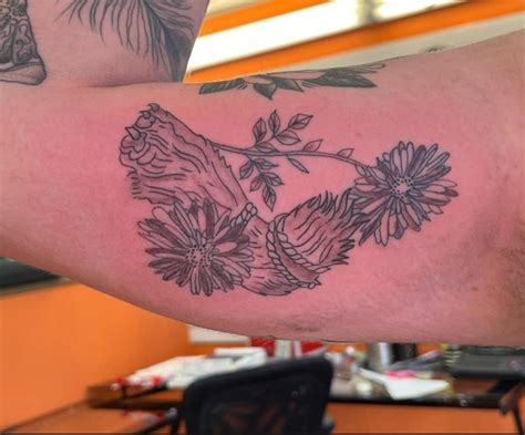 Fox Foot And Aster Flower By Kyia At Electric Ink Society In Bellevue