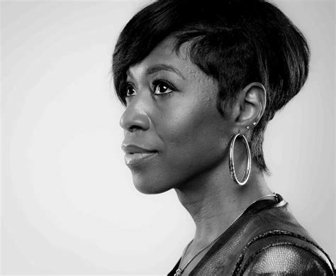 Sunette Master Focus Media