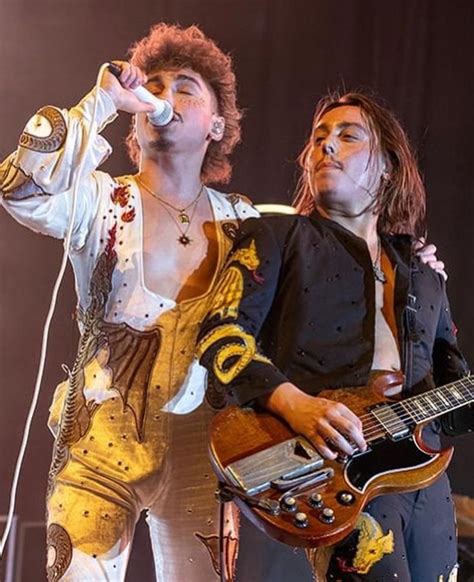 Pin By Sophie Veljanovska On Greta Van Fleet Greta Fleet Twins