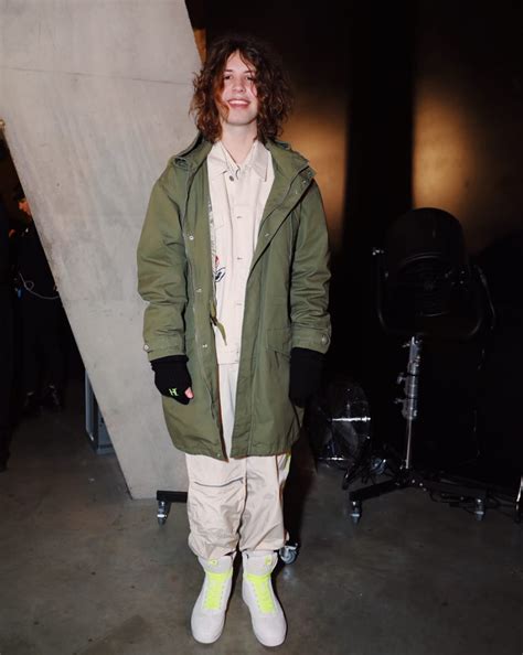 Lucas Jagger Desfila Pela Primeira Vez Na Semana De Moda De Londres Vogue Moda