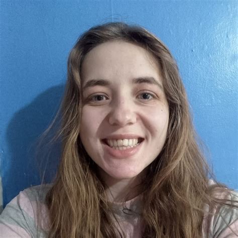 Beth Oliver The Wee Review Scotlands Arts And Culture Magazine