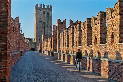 Castelvecchio Fotos Banco De Fotos E Imágenes De Stock Istock