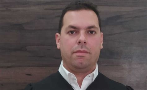 בעל הדירה לשוכר הפוטנציאלי לא אשכיר לך בגלל הקשר עם נתניהו