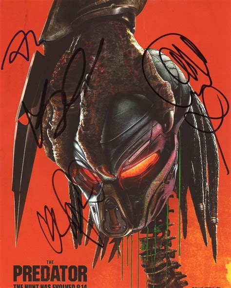 The Predator Cast Autographs Signed 8x10 Photo X4 Acoa Collectible