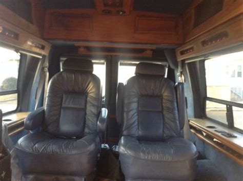 Van Wheelchair Handicap 1995 Ford E 150 Side Entry Braun Power Ramp