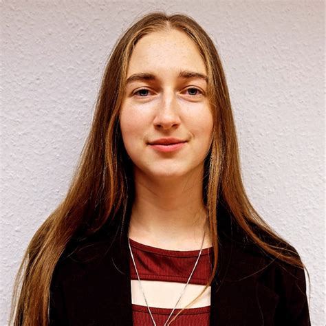 Viktoria Tkachenko Mediengestalter Digital Und Print Parrot Media Gmbh Xing