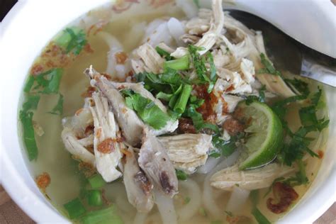 Khao Piak Sien Laotian Fresh Rice Noodle Soup ~ Malisas Food Blog