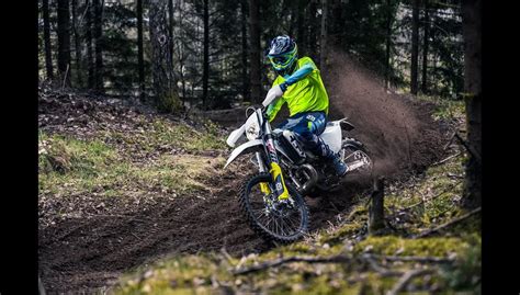 Husqvarna Te 300 2024 Vs Husqvarna Te 300i 2019