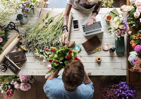 Blank Bouquet Paper Florist Table Premium Photo Rawpixel